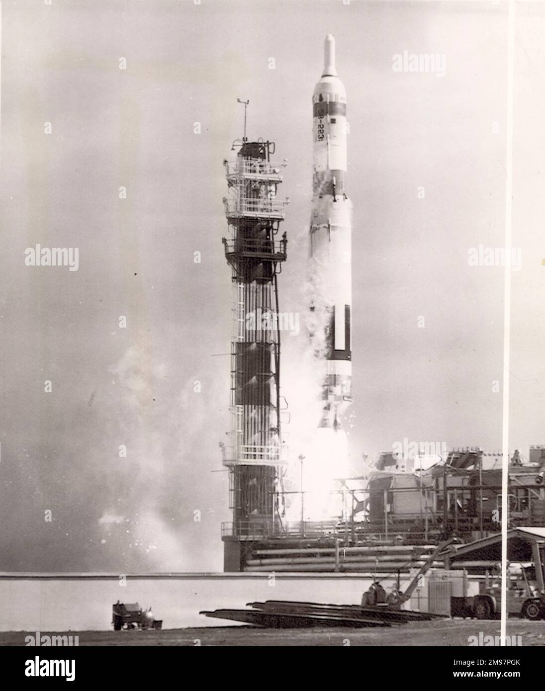 Sm 68 titan hi-res stock photography and images - Alamy