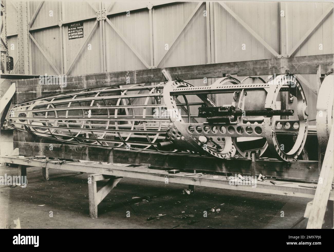 Avro 584 Avocet during construction Stock Photo - Alamy