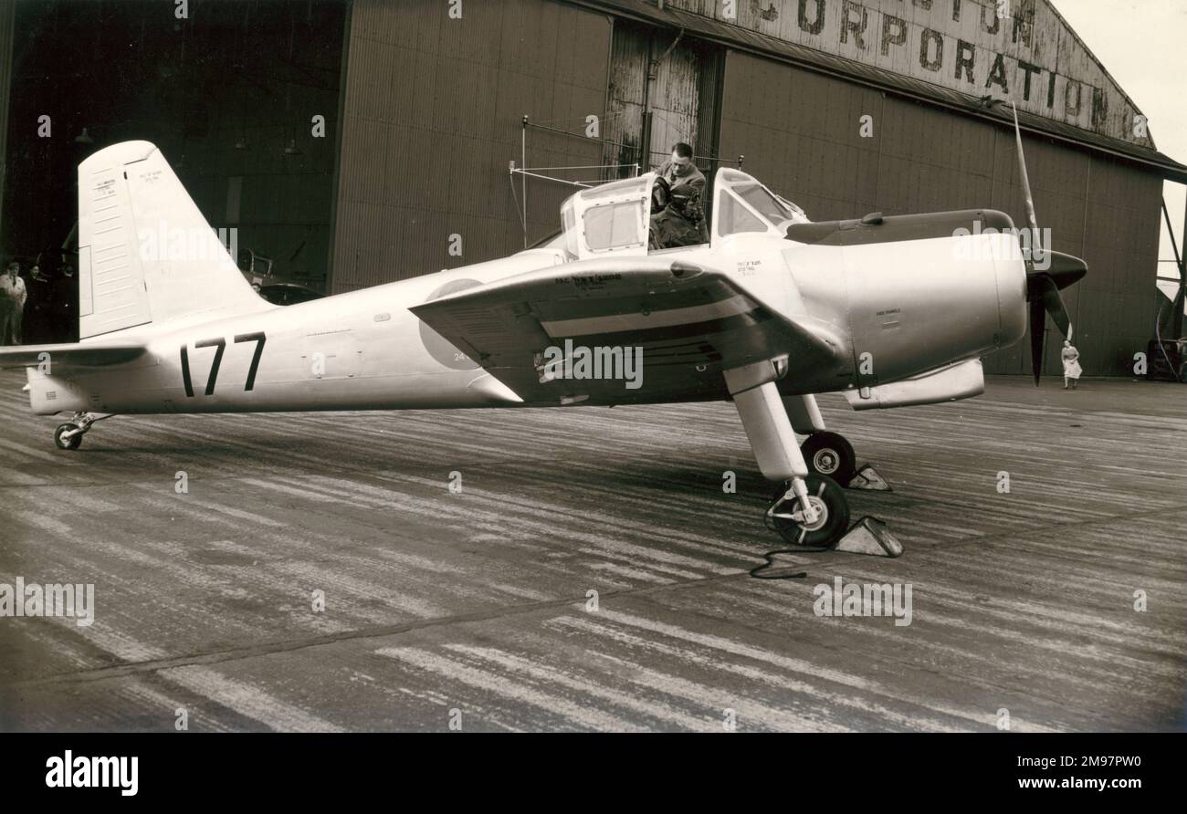 Hunting air transport hi-res stock photography and images - Alamy