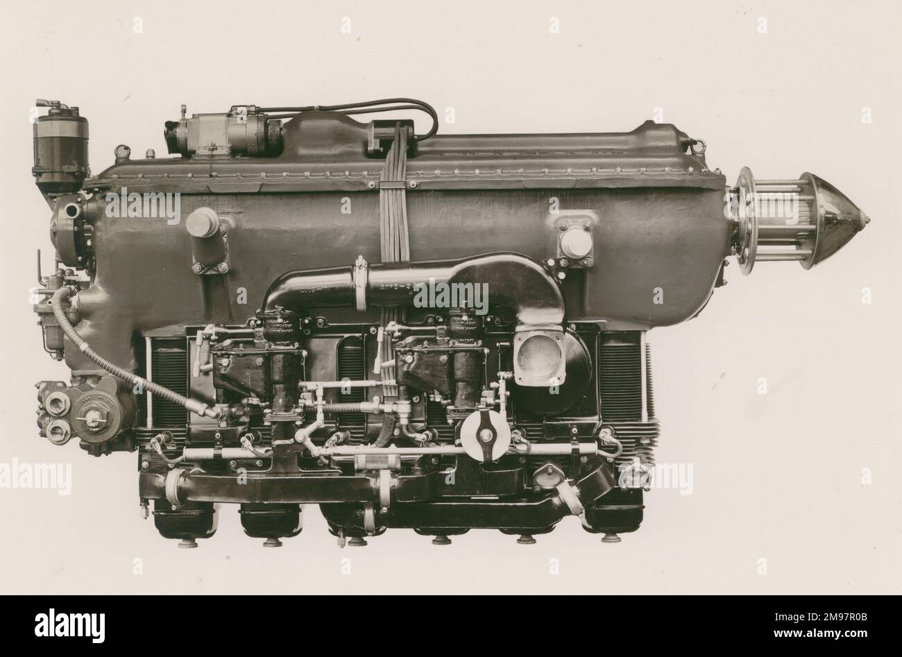 de Havilland Gipsy Six six-cylinder, air-cooled inverted inline of ...