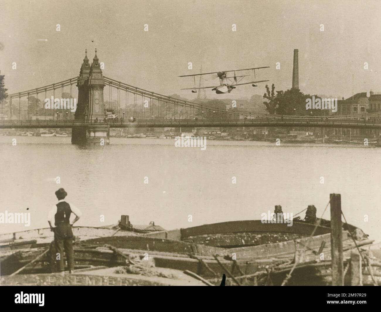 With limited facilities at Croydon Airport, plans for a new airport at ...