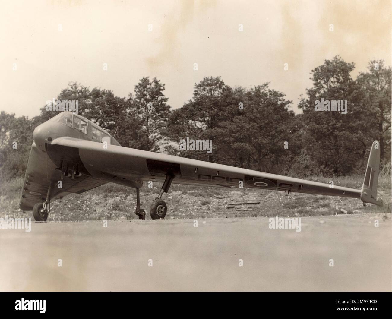 General aircraft hi-res stock photography and images - Alamy