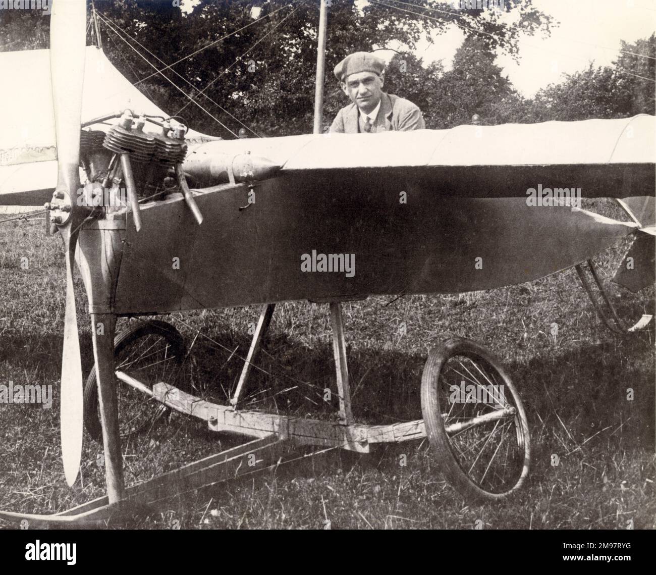 Frederick Handley Page in Bluebird in April 1910 Stock Photo - Alamy