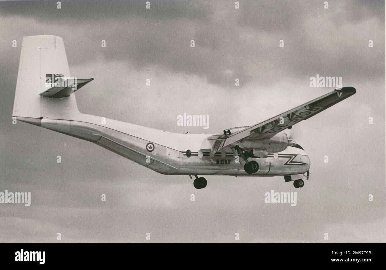 De havilland of canada caribou hi-res stock photography and images - Alamy
