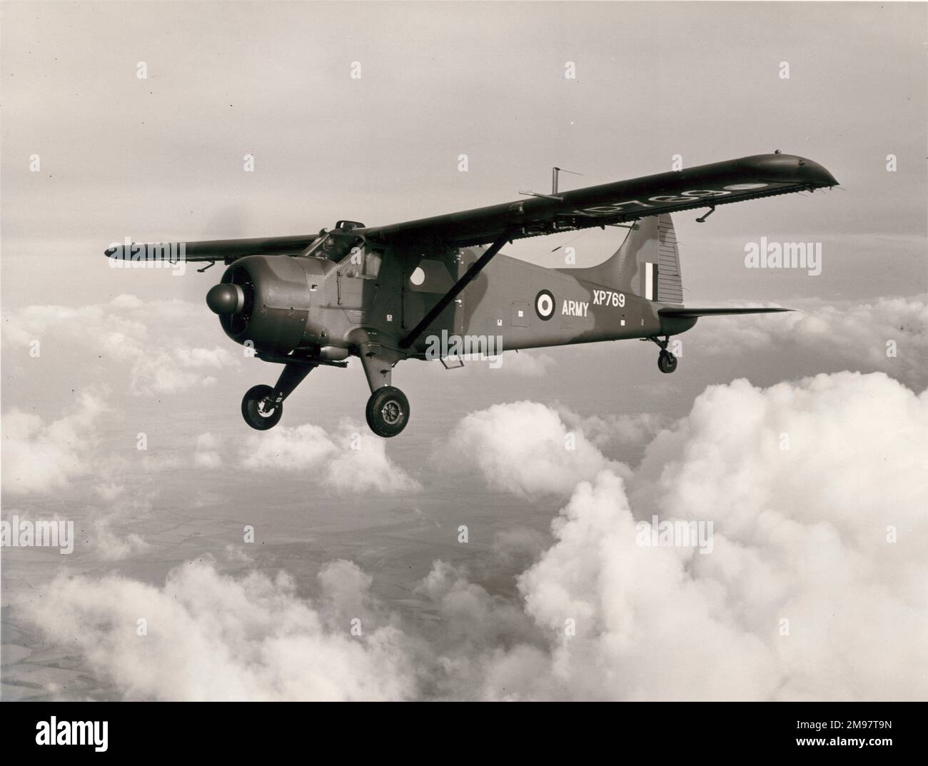 The first de Havilland Canada DHC2 Beaver AL1, XP769, for the Army Air ...