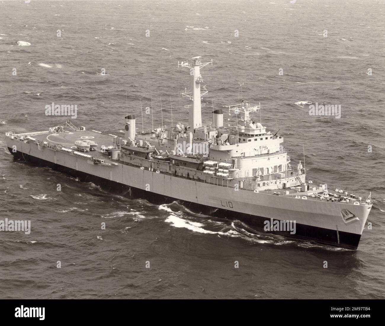 Hms fearless l10 hi-res stock photography and images - Alamy