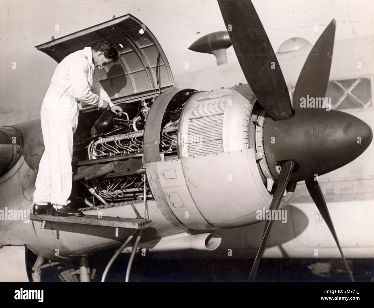 Napier Sabre installation on Vickers Warwick CIII, HG248 Stock Photo ...