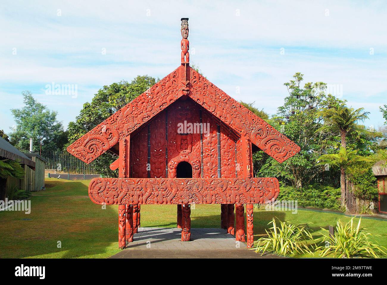 Maori symbols hi-res stock photography and images - Alamy