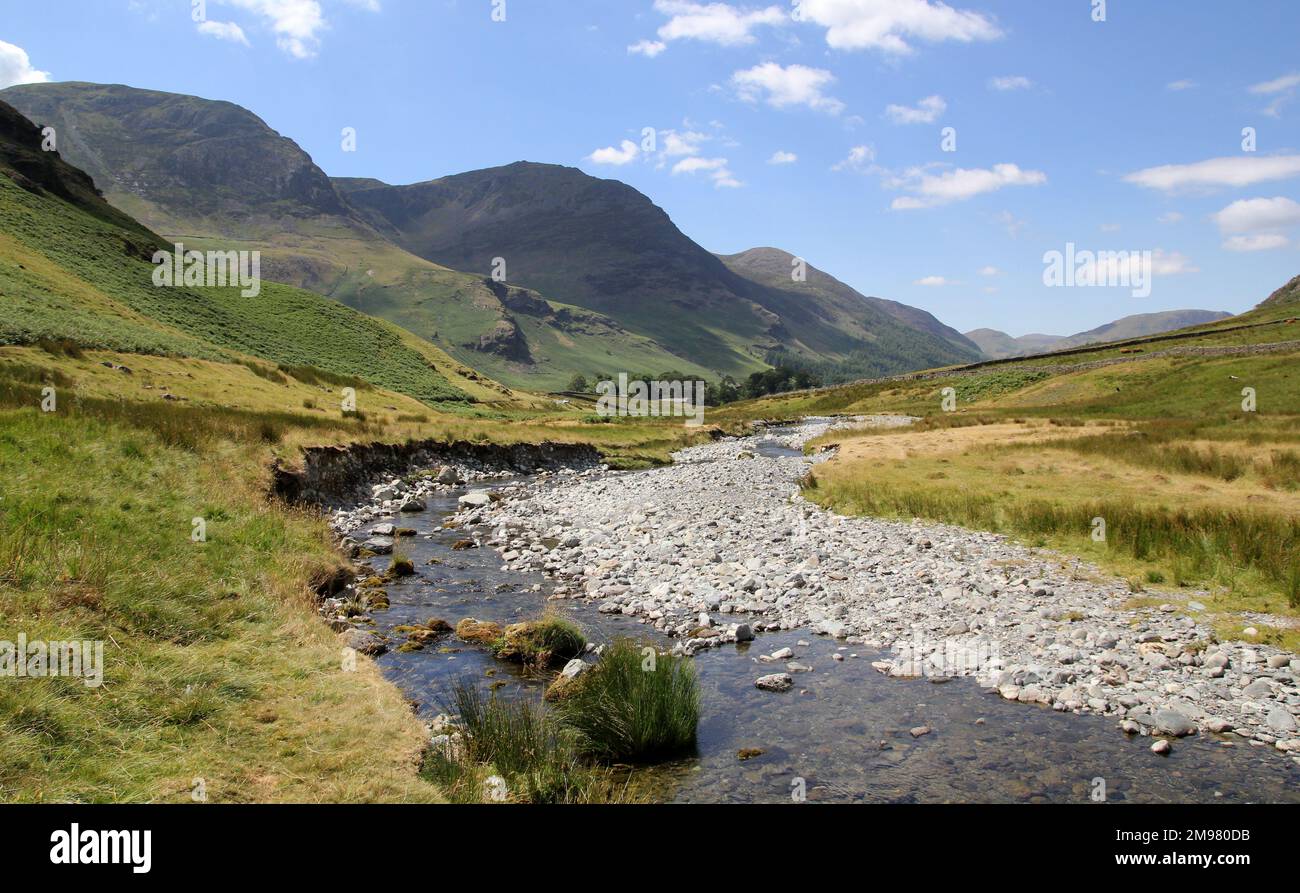 Honister pass stream hi-res stock photography and images - Alamy