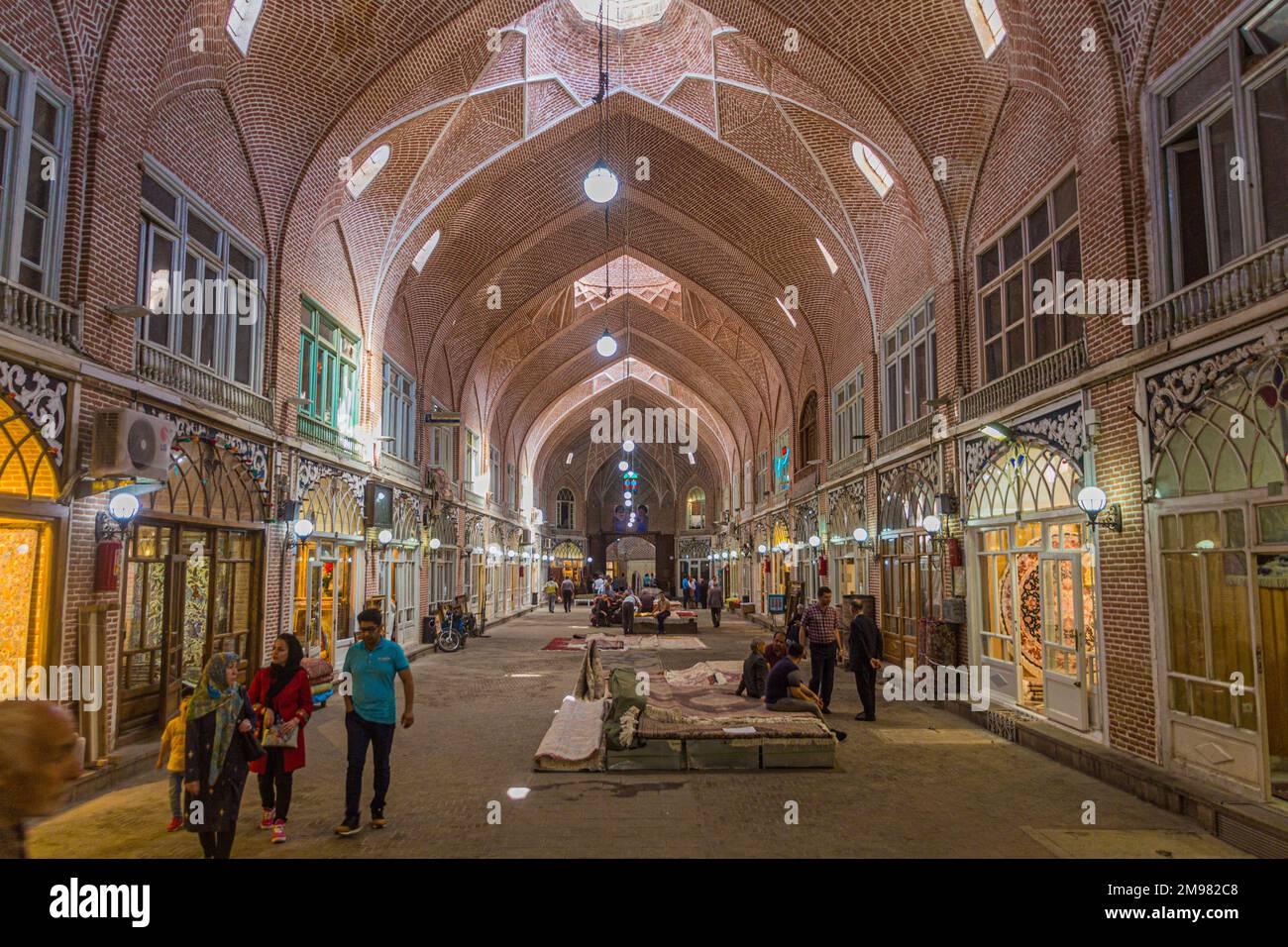 Tabriz bazaar architecture hi-res stock photography and images - Alamy