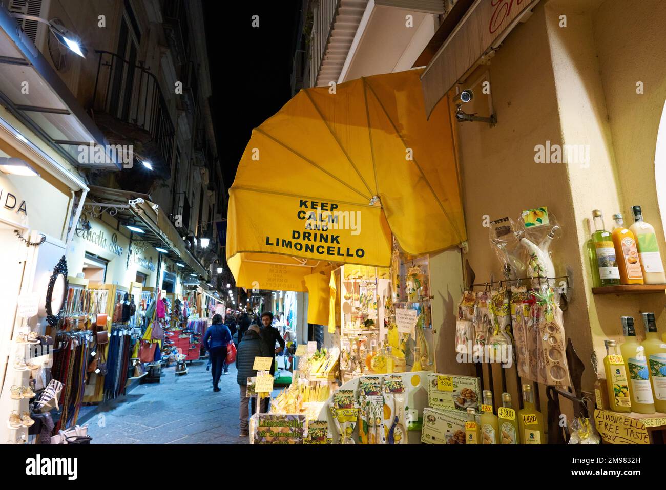 Evening stroll italy hi-res stock photography and images - Alamy