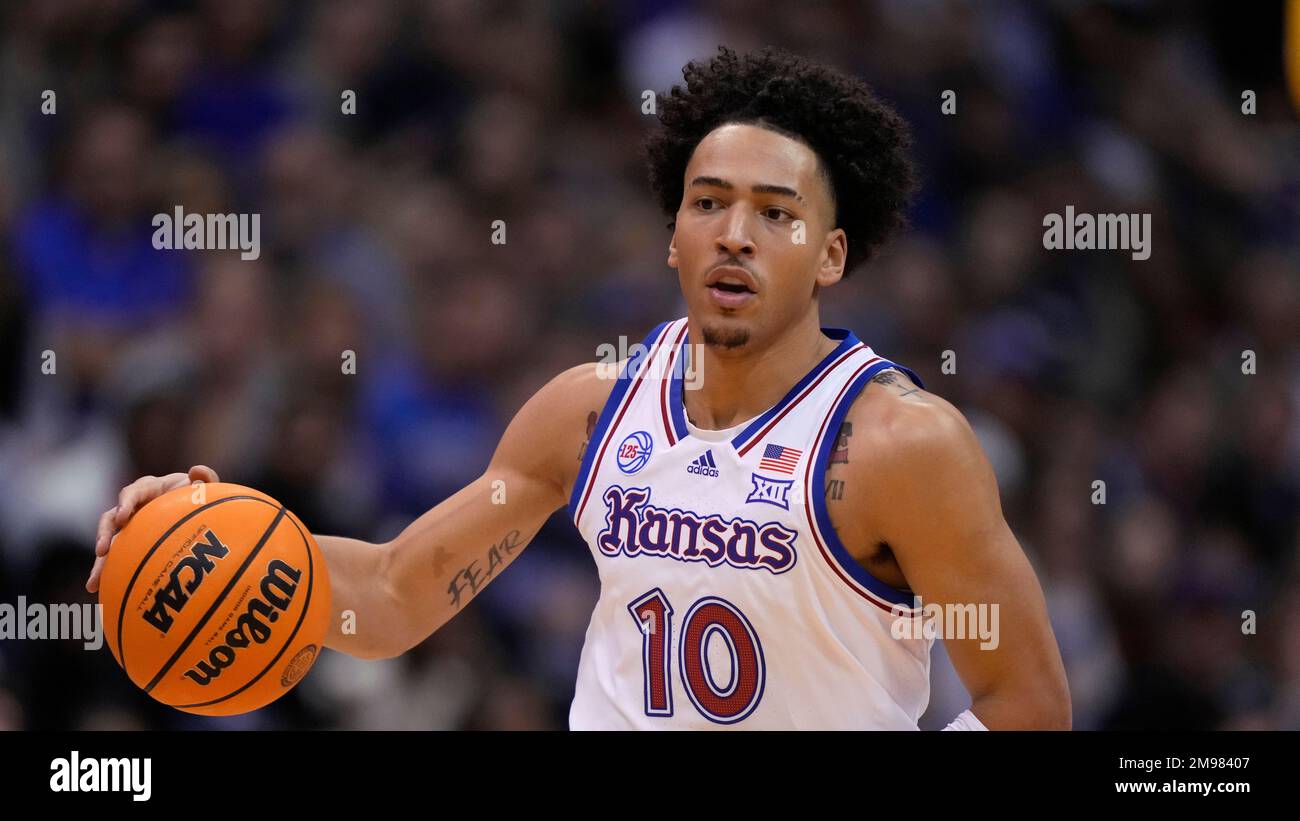 Kansas forward Jalen Wilson drives during the first half of an NCAA ...