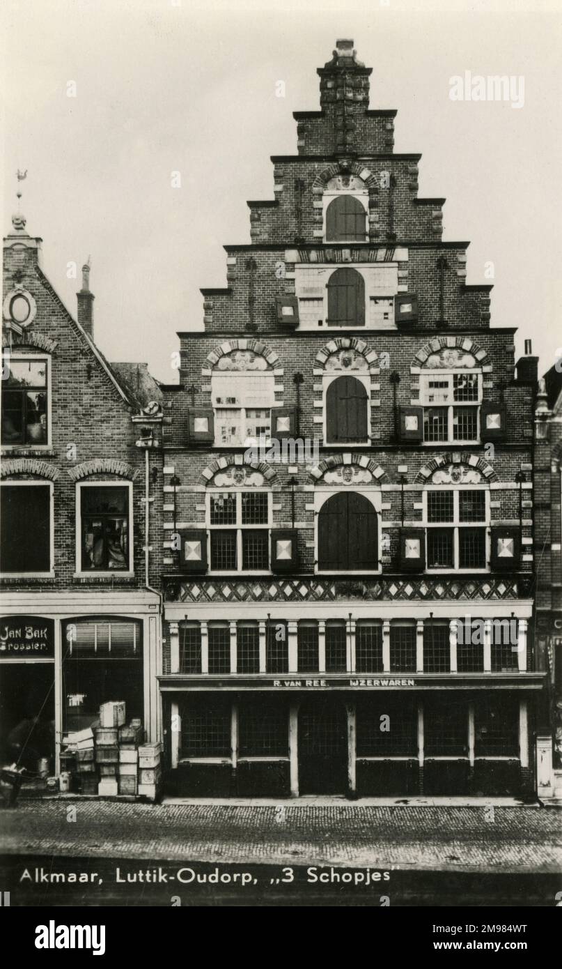 Alkmaar Luttik Oudorp (House with the shovels) commercial building with ...