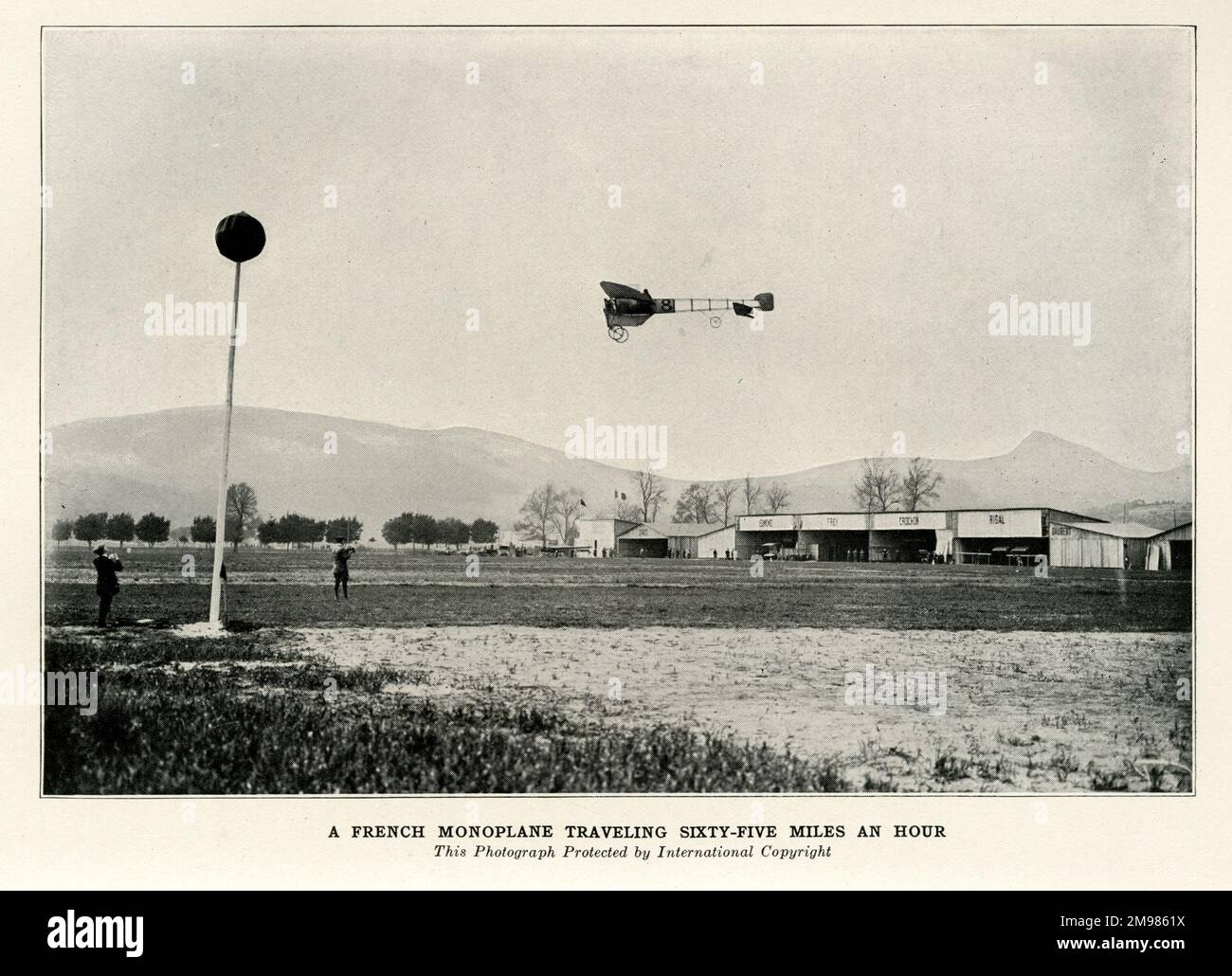 Airfield engineering hi-res stock photography and images - Alamy