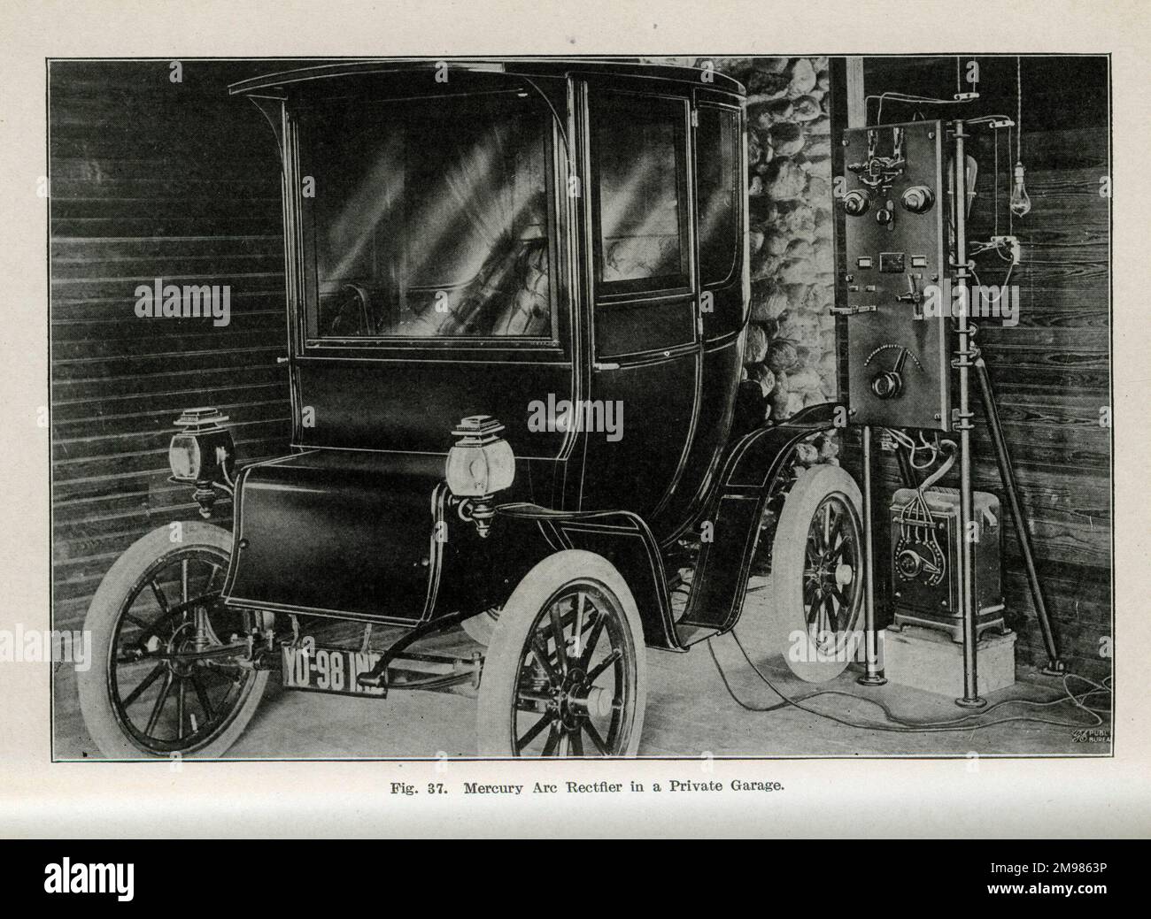 Mercury arc rectifier hi-res stock photography and images - Alamy