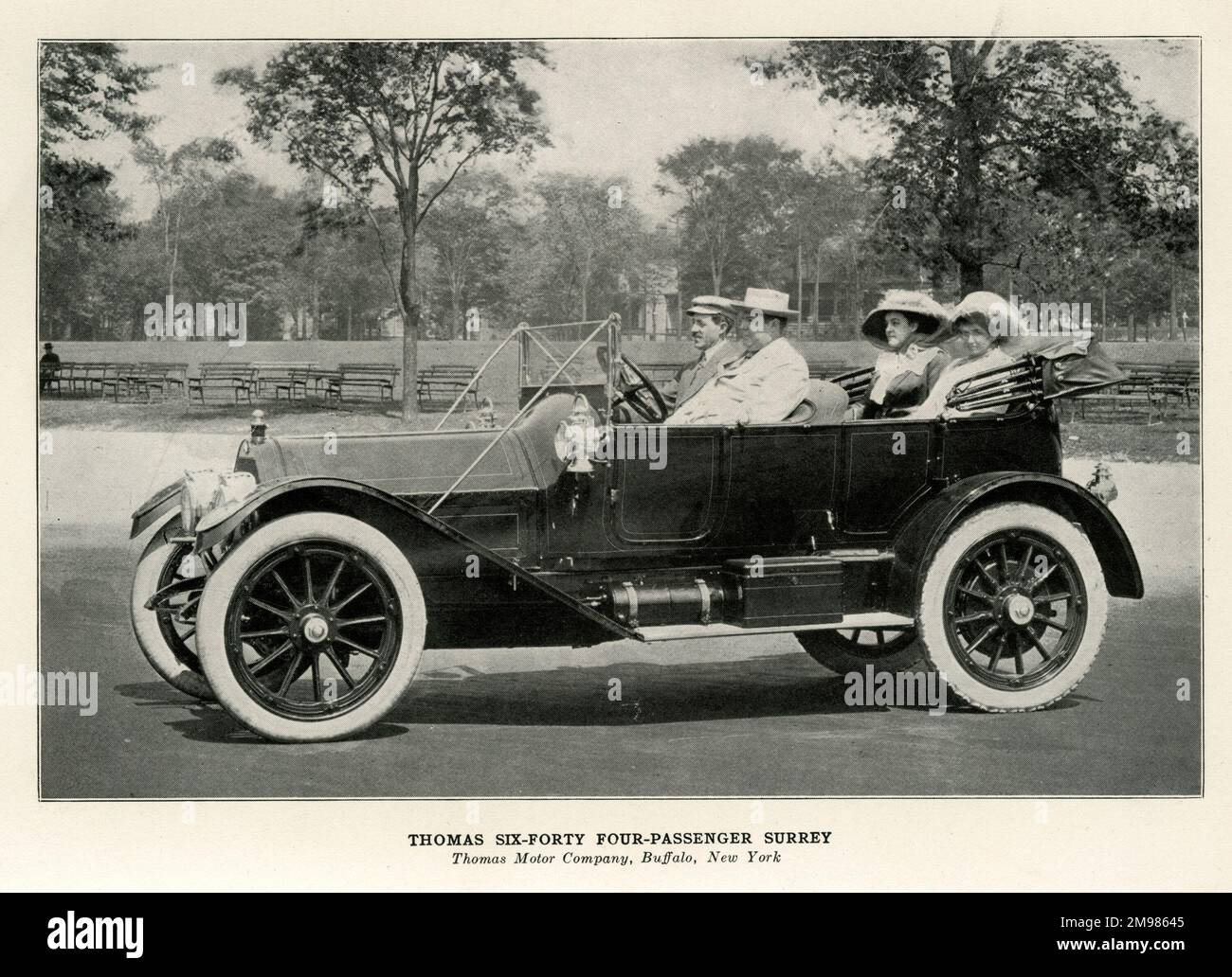 Thomas Six-Forty Four-Passenger Surrey, Thomas Motor Company, Buffalo ...