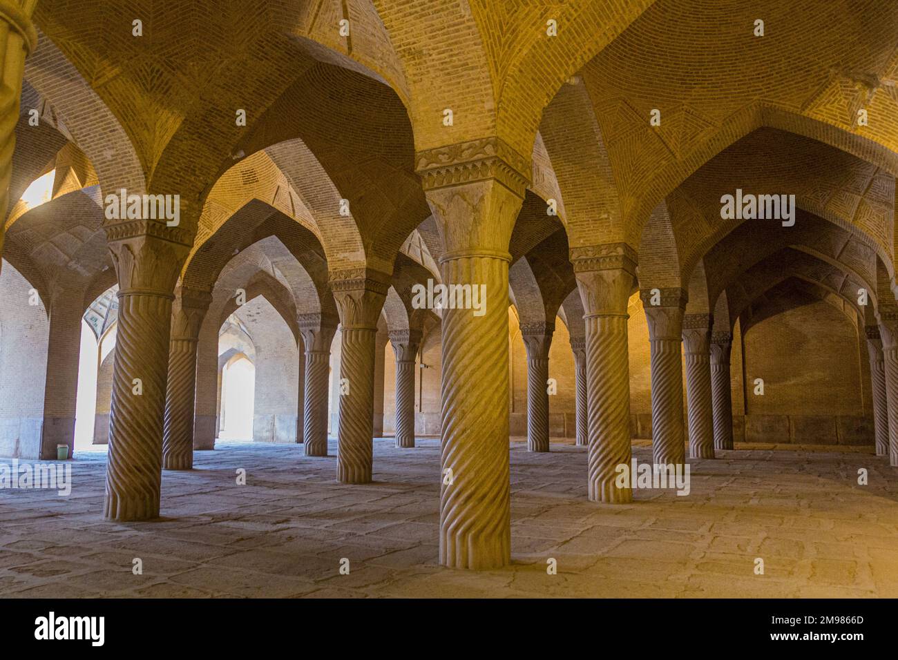 Vaults in islamic architecture hi-res stock photography and images - Alamy