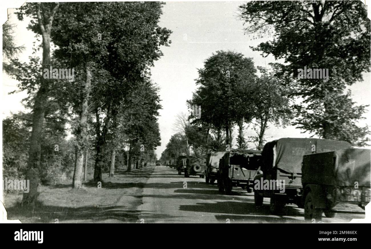 En Route Normandy to Paris, France, WW2 Stock Photo - Alamy