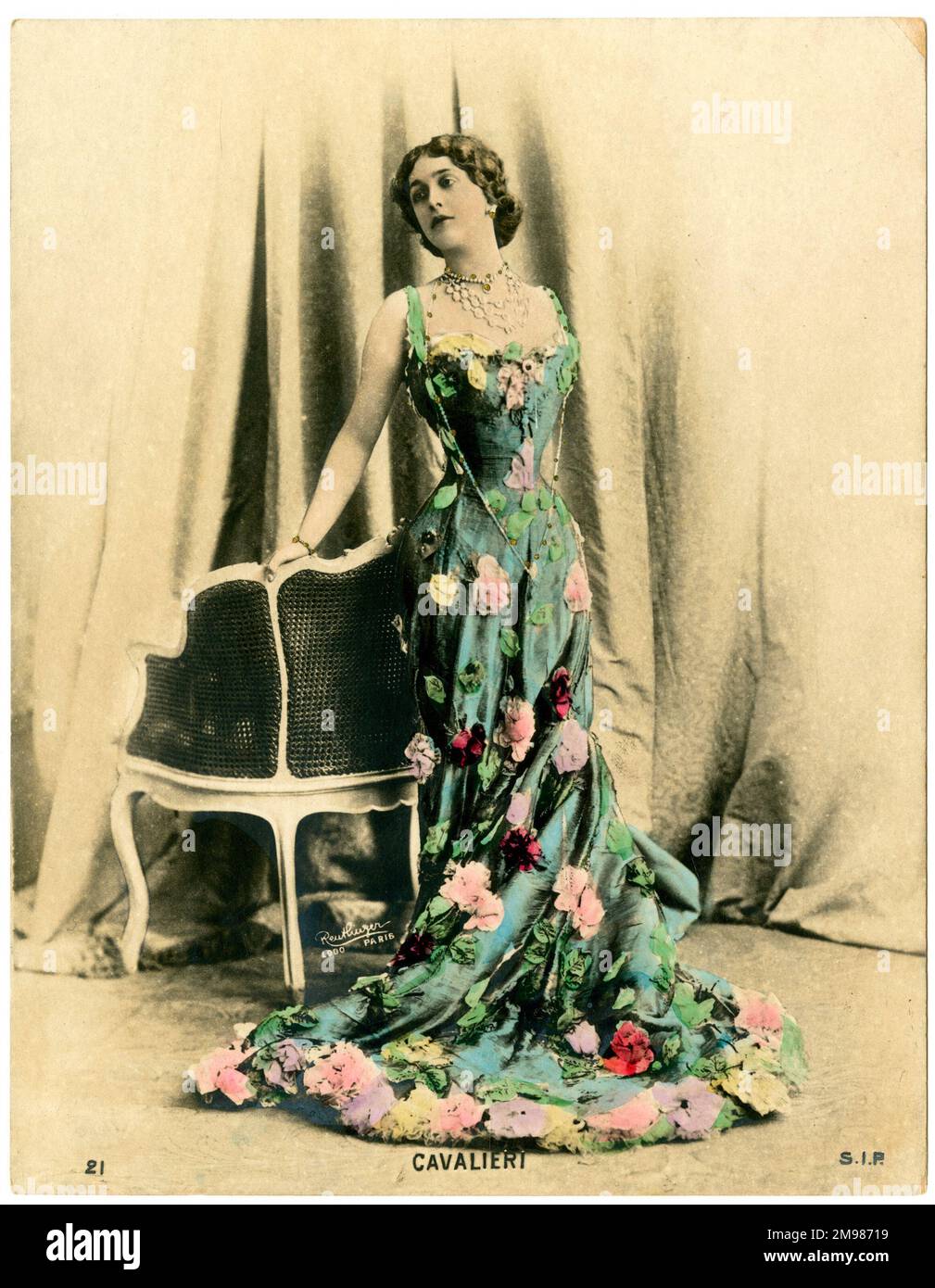 Natalina (Lina) Cavalieri (1874-1944), Italian operatic soprano and ...