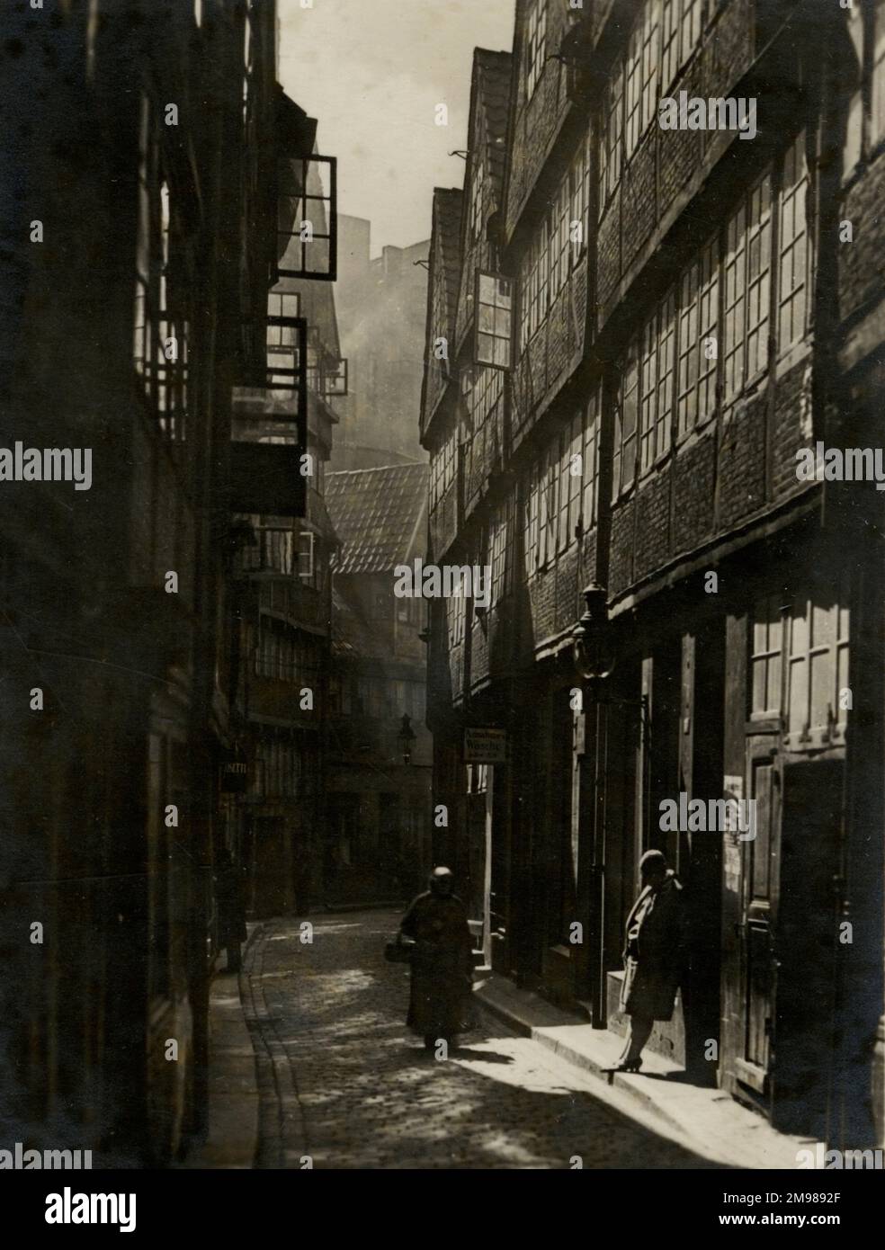 1930s slums hi-res stock photography and images - Alamy