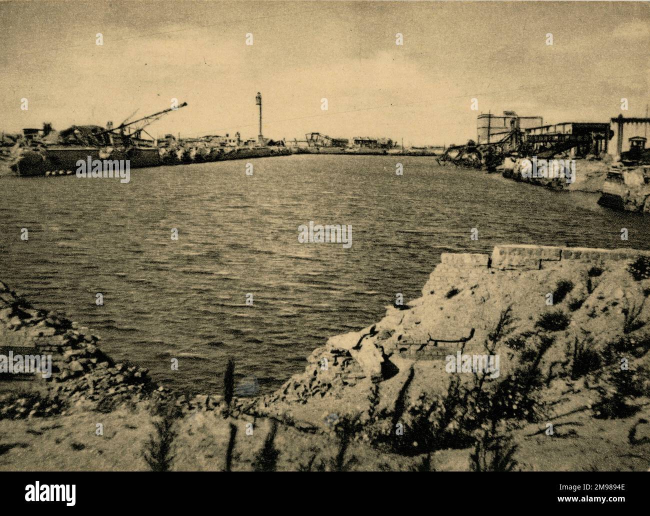 Dunkirk, France - the docks, showing damage suffered during WW2 Stock ...