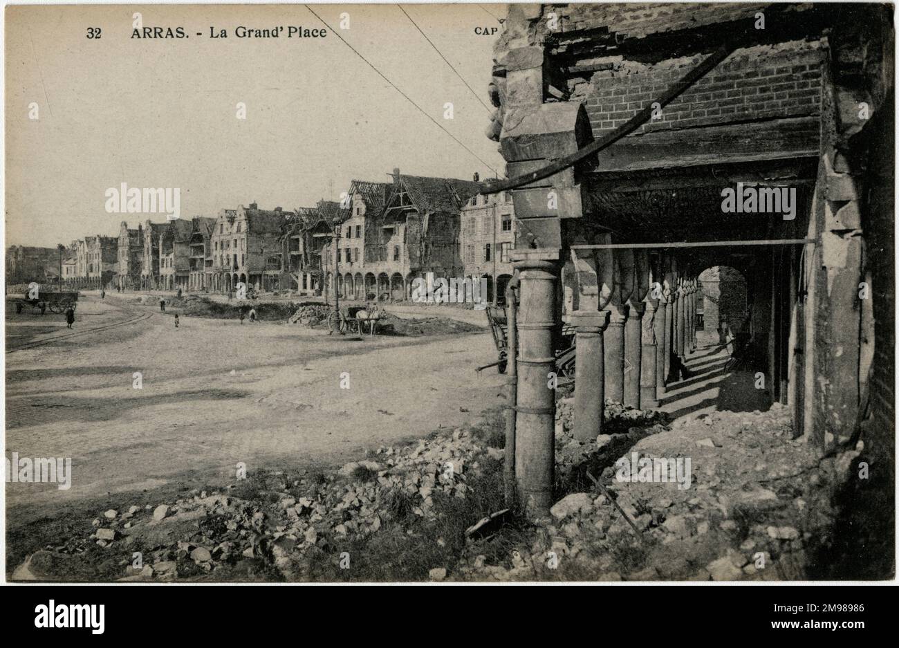 Arras, France -- the main square (Grande Place) damaged by bombing ...