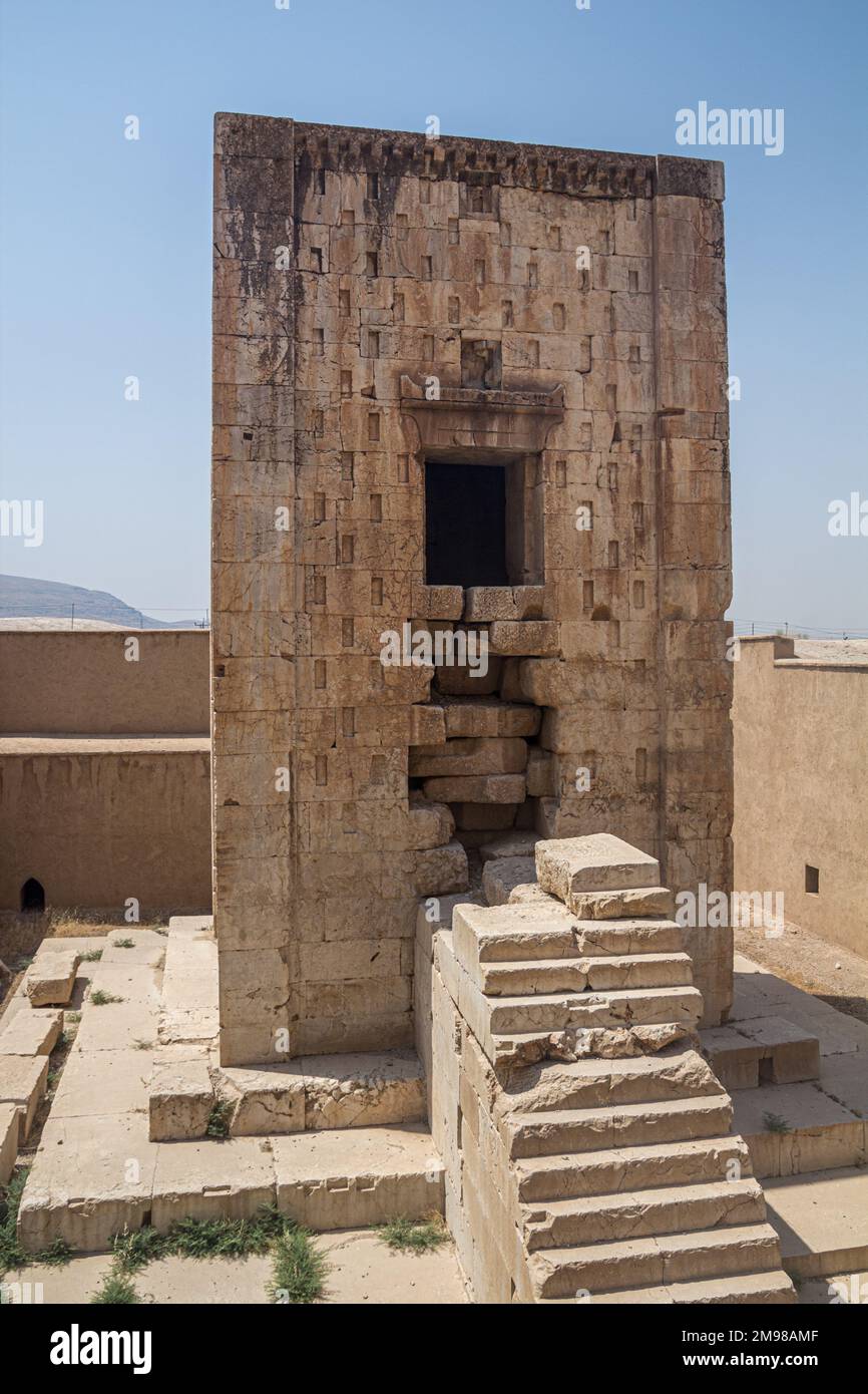 Cube of Zoroaster in Naqsh-e Rostam, Iran Stock Photo - Alamy
