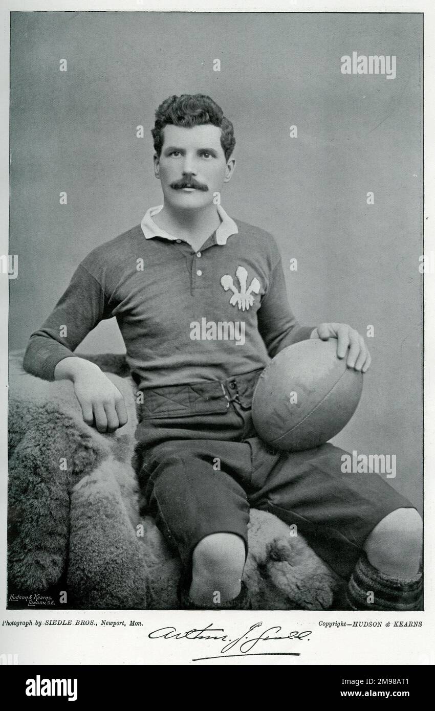 Welsh rugby union rugby ball hi-res stock photography and images - Alamy