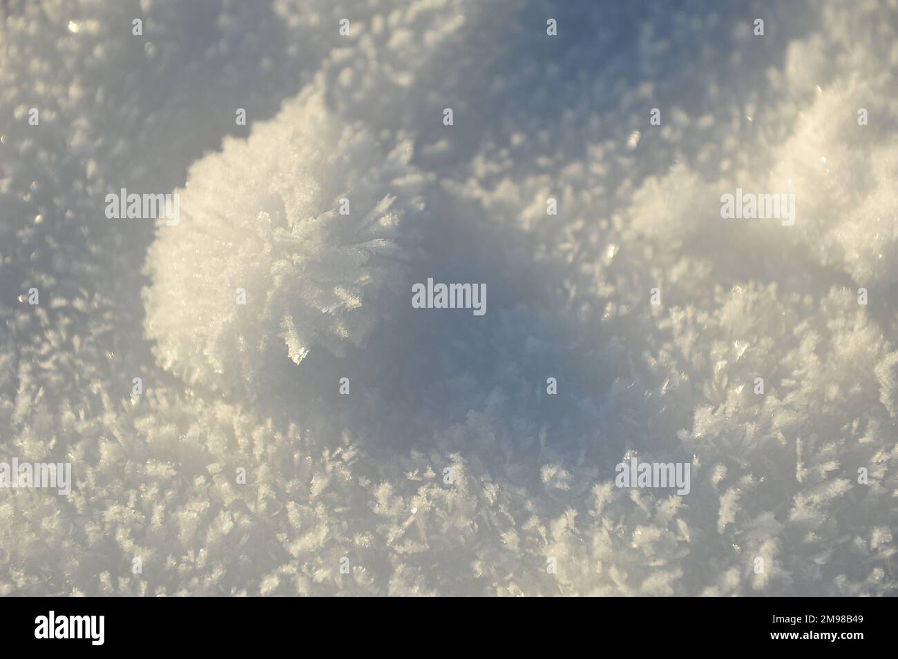 Sparkling snow on ground hi-res stock photography and images - Alamy