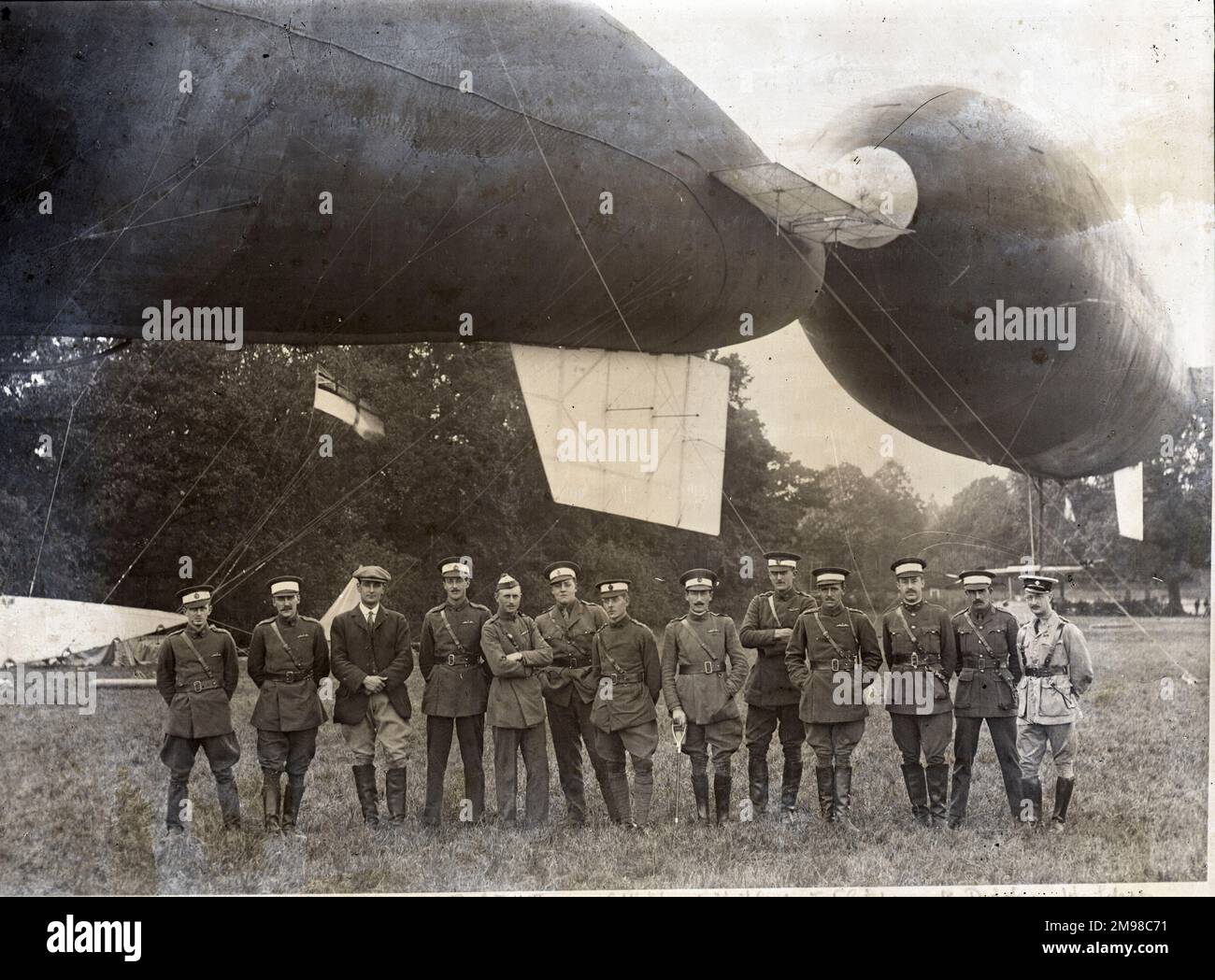 Group of No1 Squadron officers [I3 (I2 officers and 1 civvy)]. From a ...