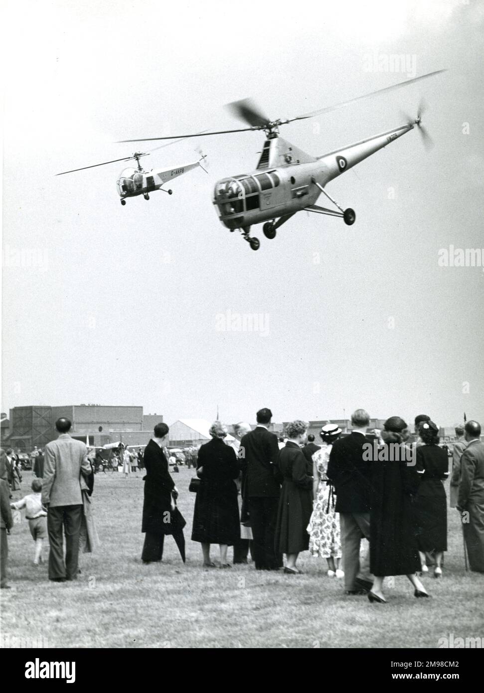 Bell 47b 3 hi-res stock photography and images - Alamy