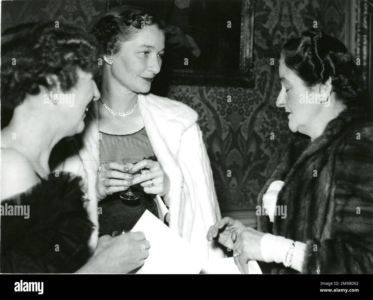 The Royal Aeronautical Society held a dinner at No.4 Hamilton Place in 1949 to celebrate the ...