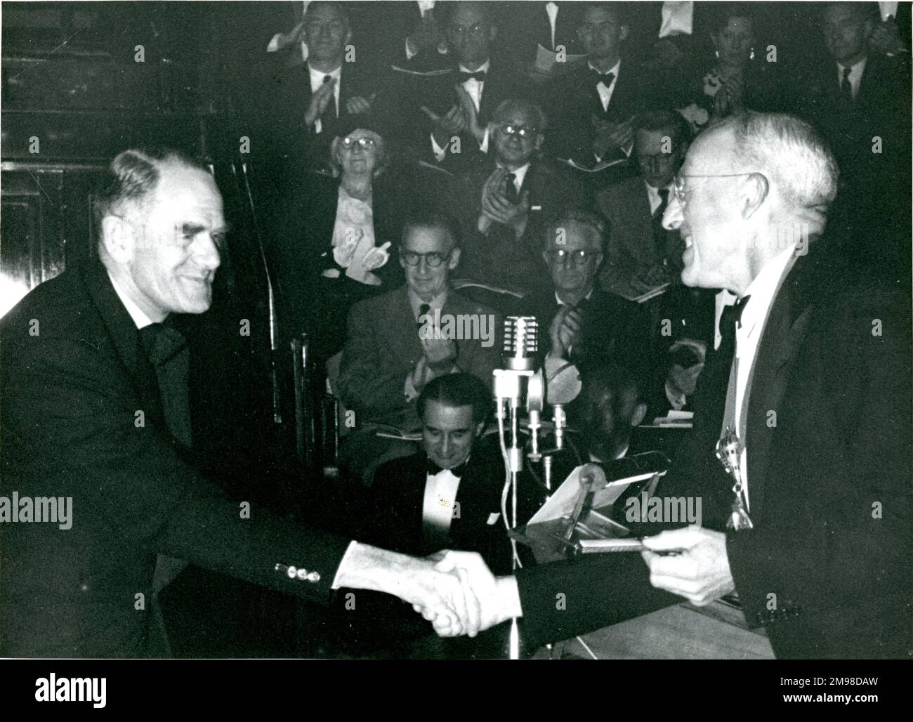 Sir William Farren, Royal Aeronatical Society President 1953-1954 ...