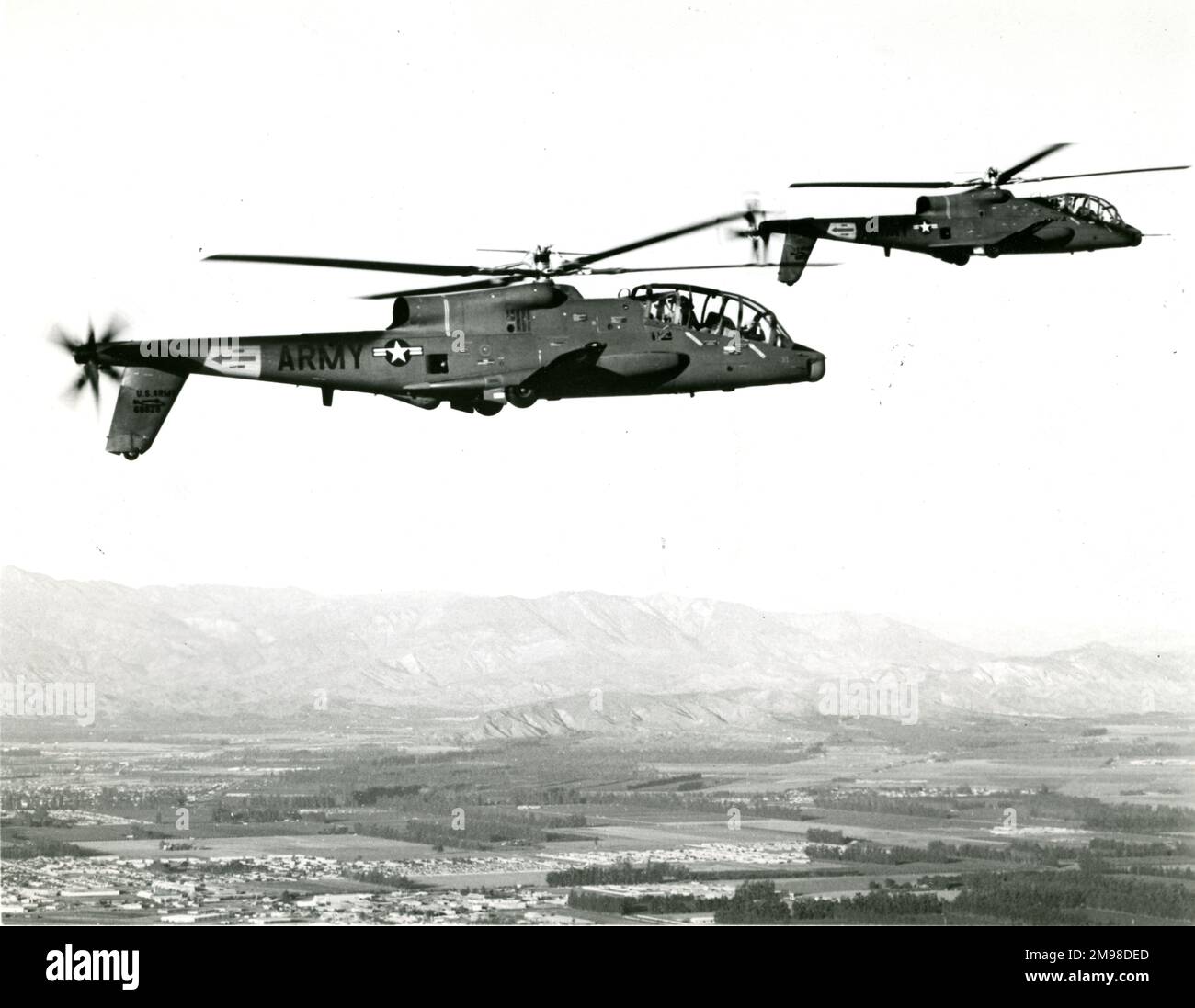 Two Lockheed AH-56A Cheyennes, 66-8828, front Stock Photo - Alamy