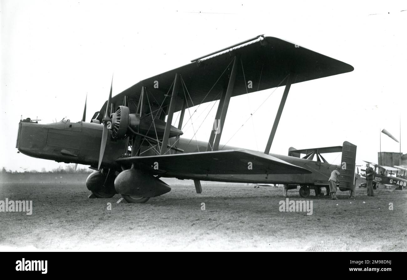 Vickers Type 150 B19/27, J9131, after conversion with Bristol Pegasus ...