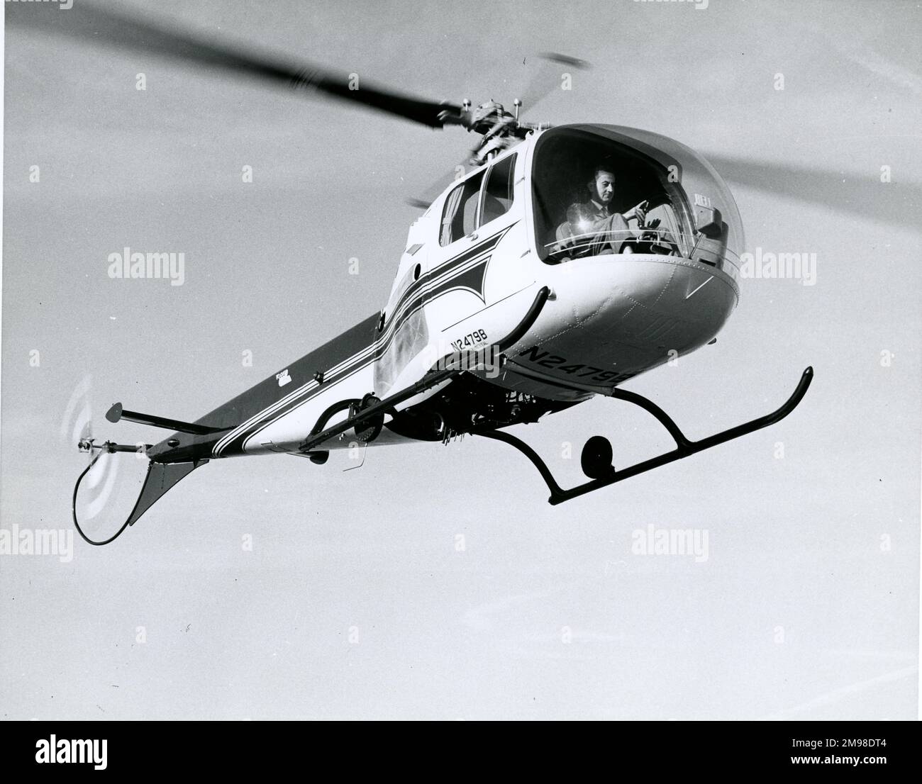 Bell Model 47J, N2479B Stock Photo - Alamy