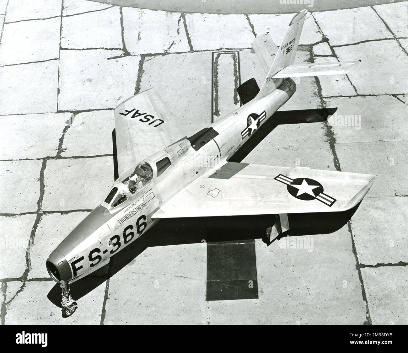 F 84f 51 re hi-res stock photography and images - Alamy