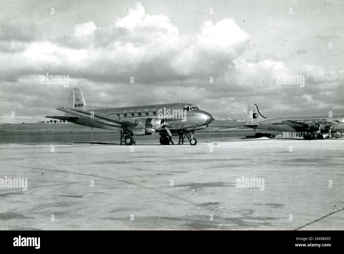 Demonstration tour hi-res stock photography and images - Alamy