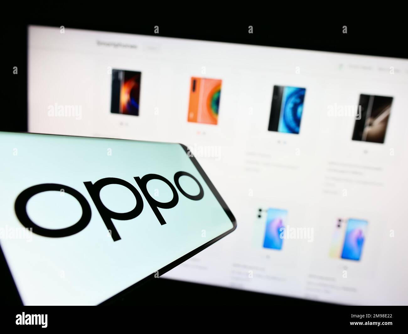 Oppo hi-res stock photography and images - Alamy