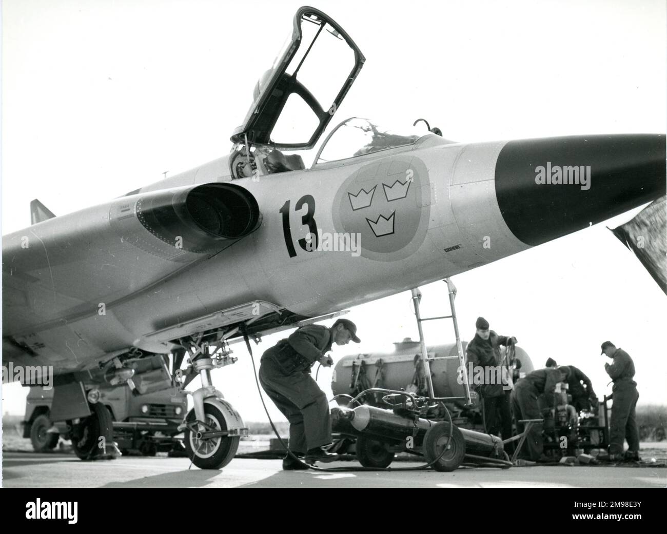 Saab J35 Draken Stock Photo - Alamy