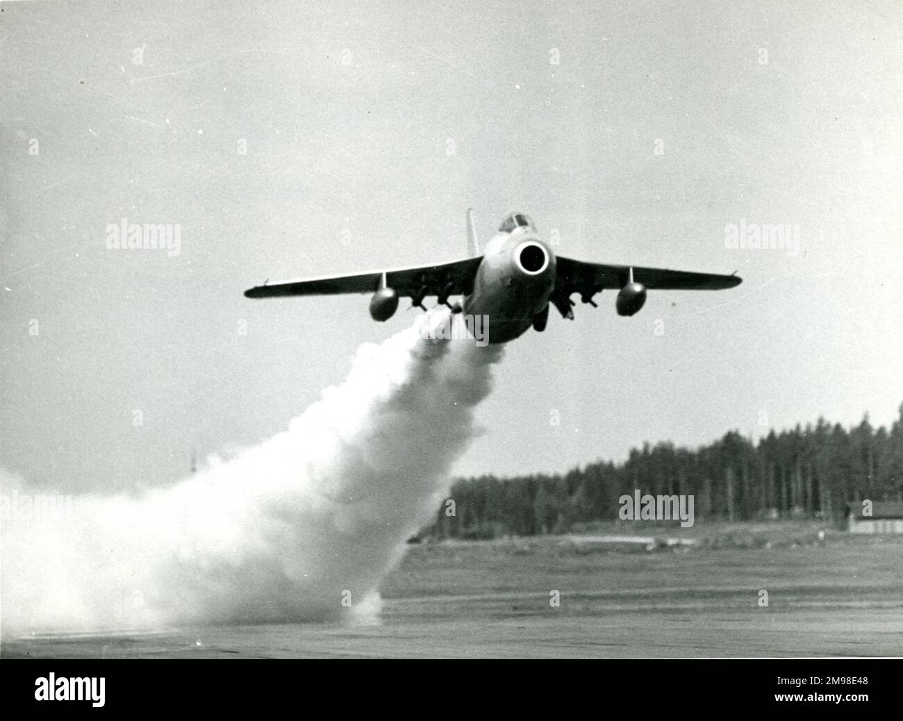 Saab J29A takes-off during tests with the aid of JATO bottles Stock ...