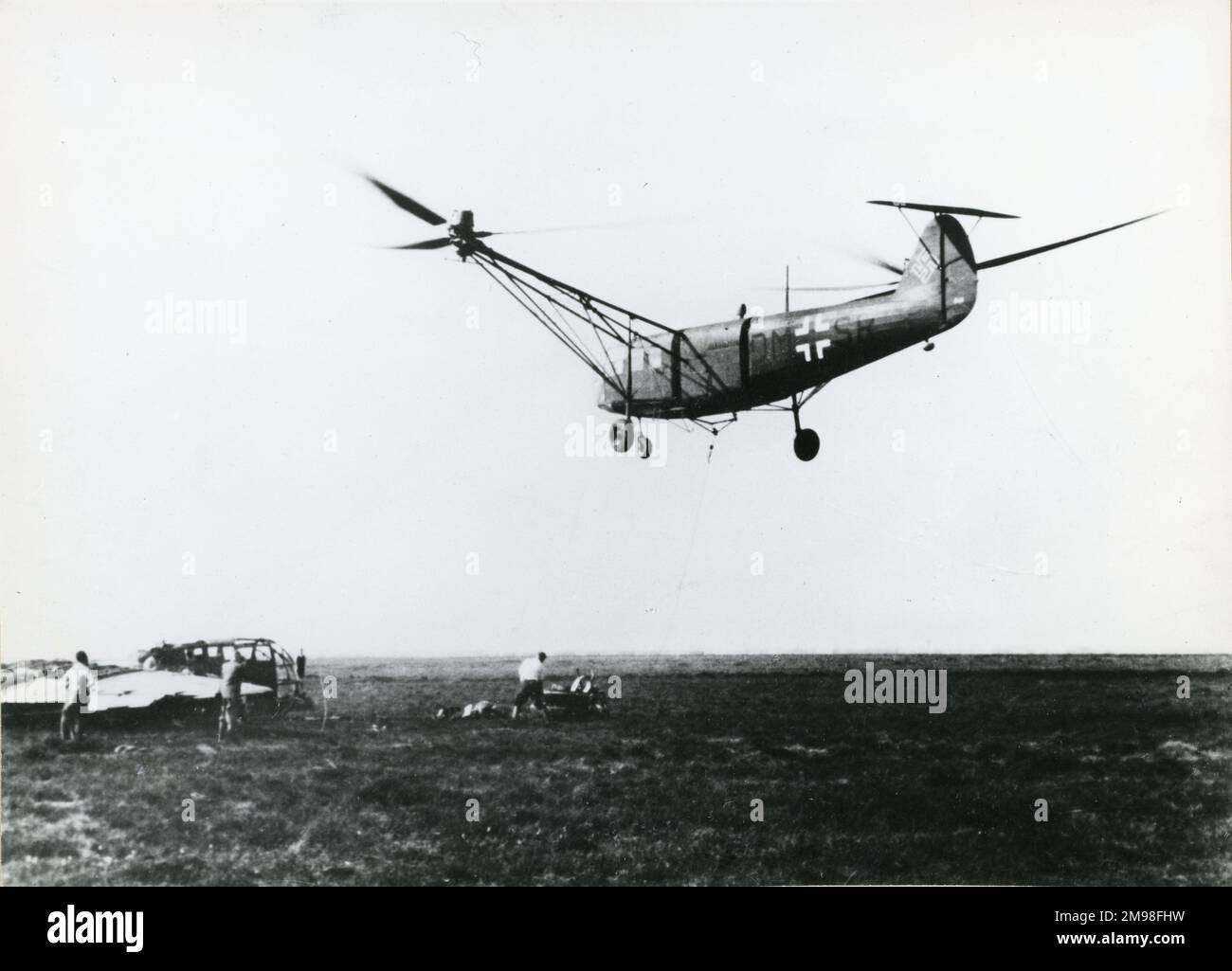 Focke Achgelis Fa223 Drache (Dragon) during certification flights in ...