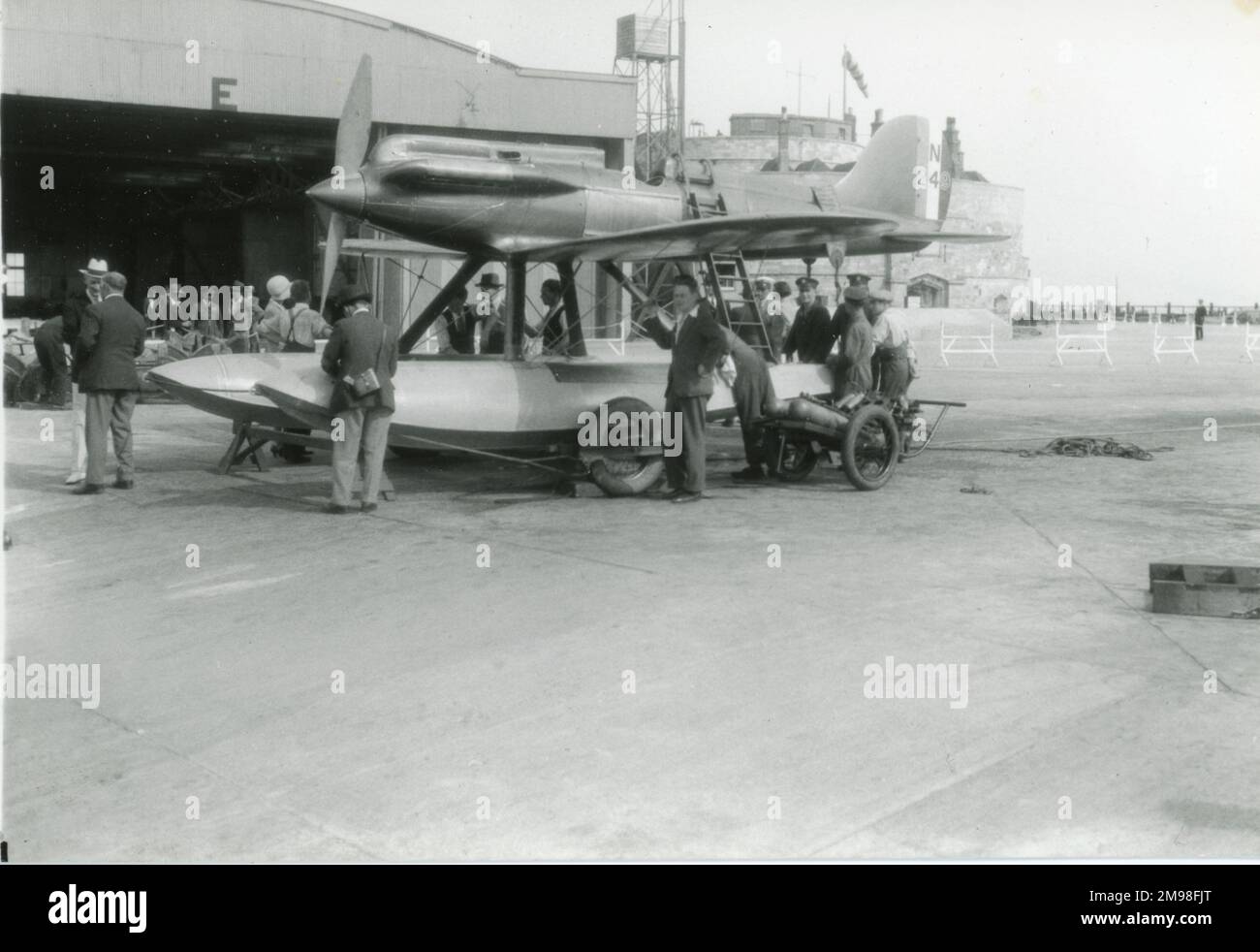 Gloster VI, N249, Golden Arrow, at Calshot in September 1929 Stock ...