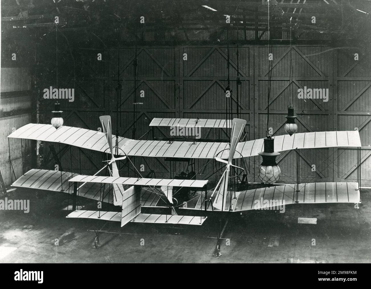 The Maxim 1910 biplane at Crayford, Kent Stock Photo - Alamy