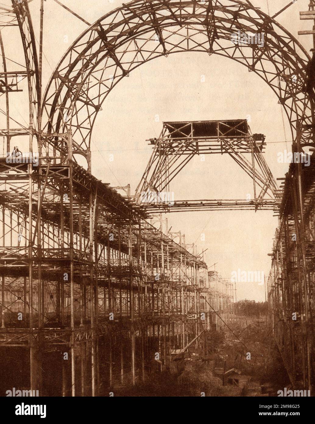 The 1851 Great Exhibition building was remodelled and rebuilt in ...