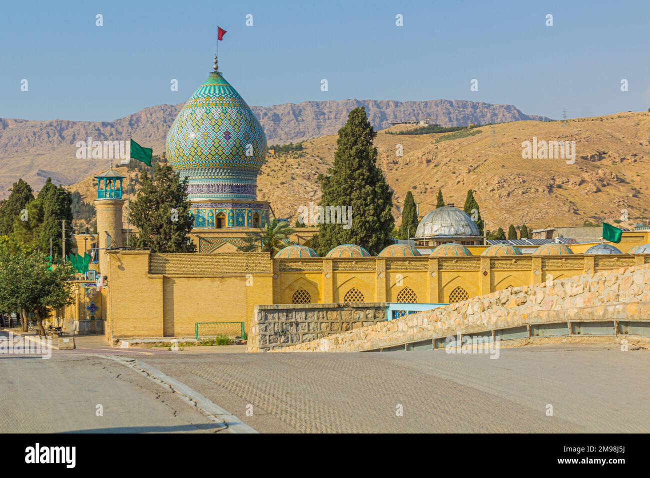 Imamzadeh-ye Ali Ebn-e Hamze (Ali Ibn Hamza Mausoleum) in Shiraz, Iran ...