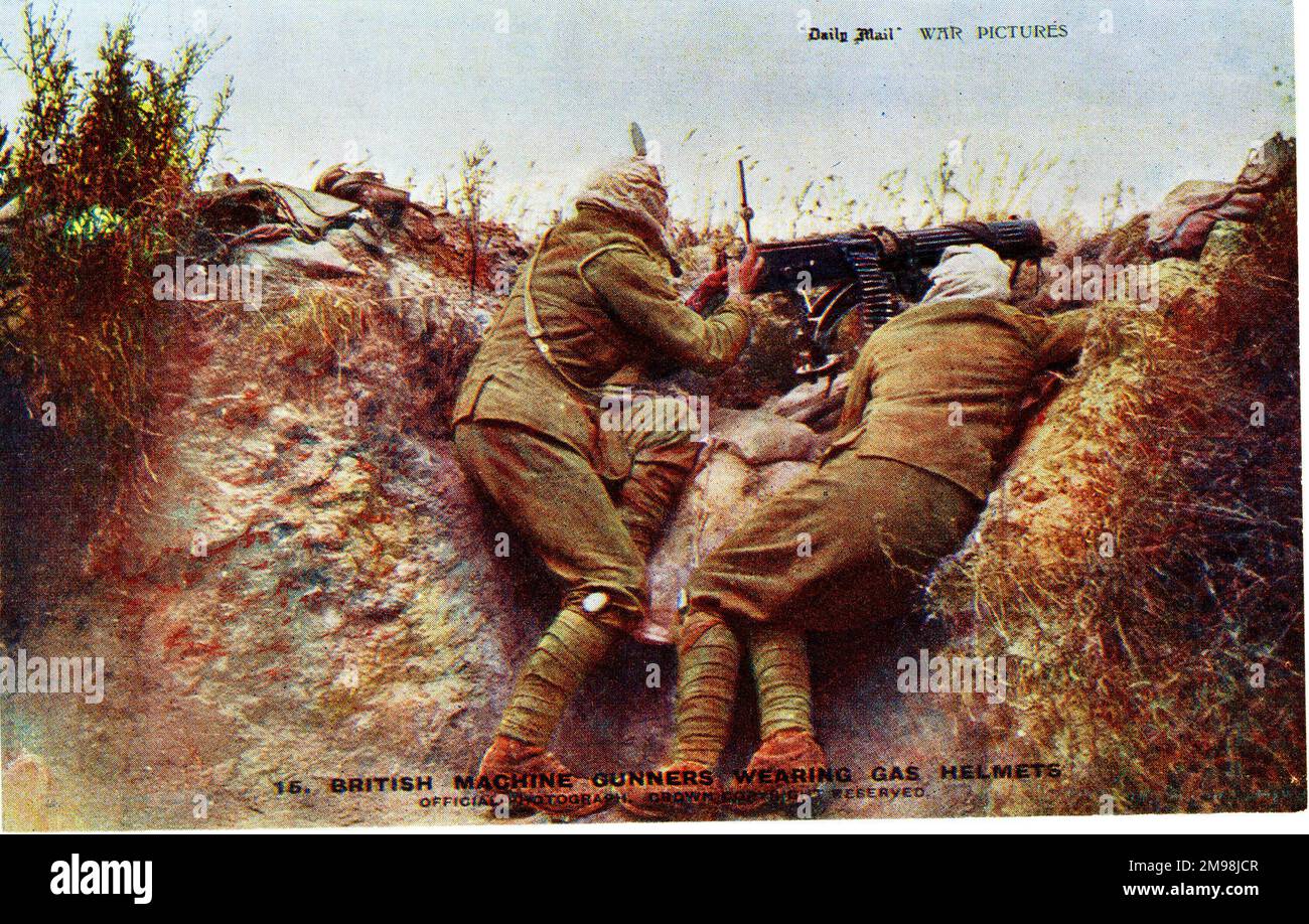 British machine gunners wearing gas helmets, WW1 Stock Photo - Alamy