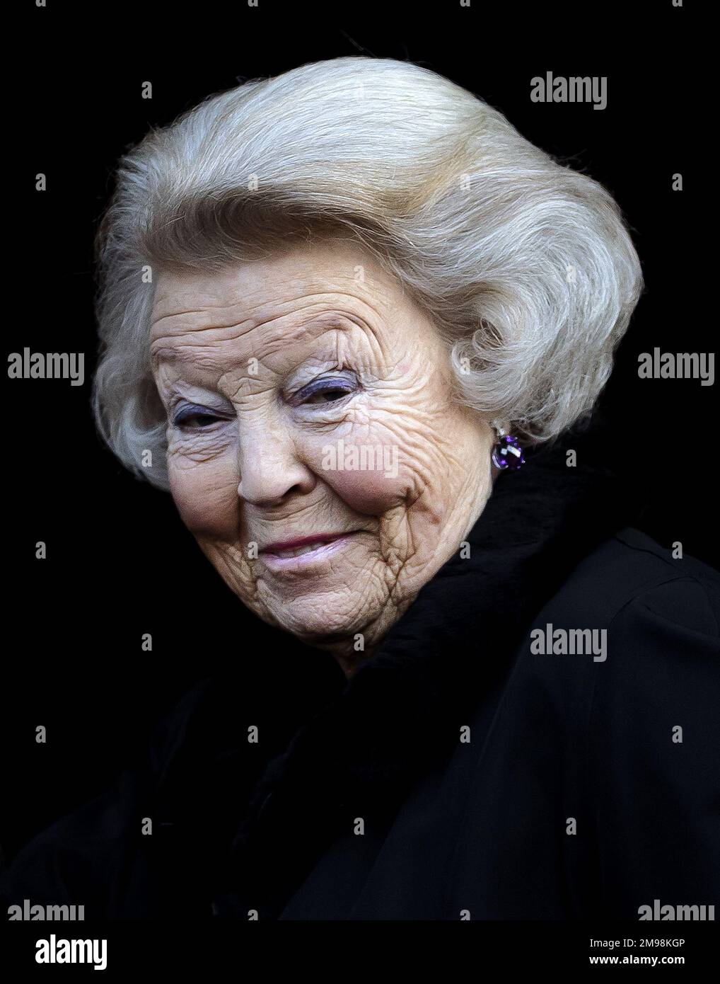 AMSTERDAM - Princess Beatrix arrives at the Royal Palace for the ...
