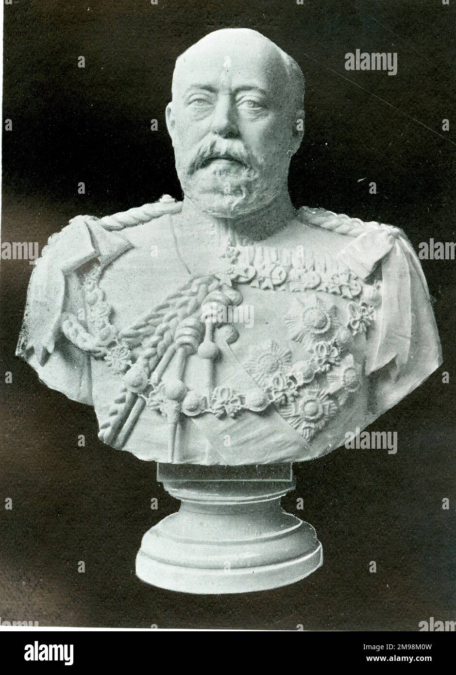 Funerary Monument - portrait bust of King Edward VII Stock Photo - Alamy
