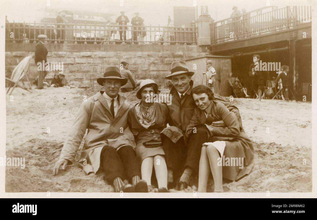 Typical british hi-res stock photography and images - Alamy